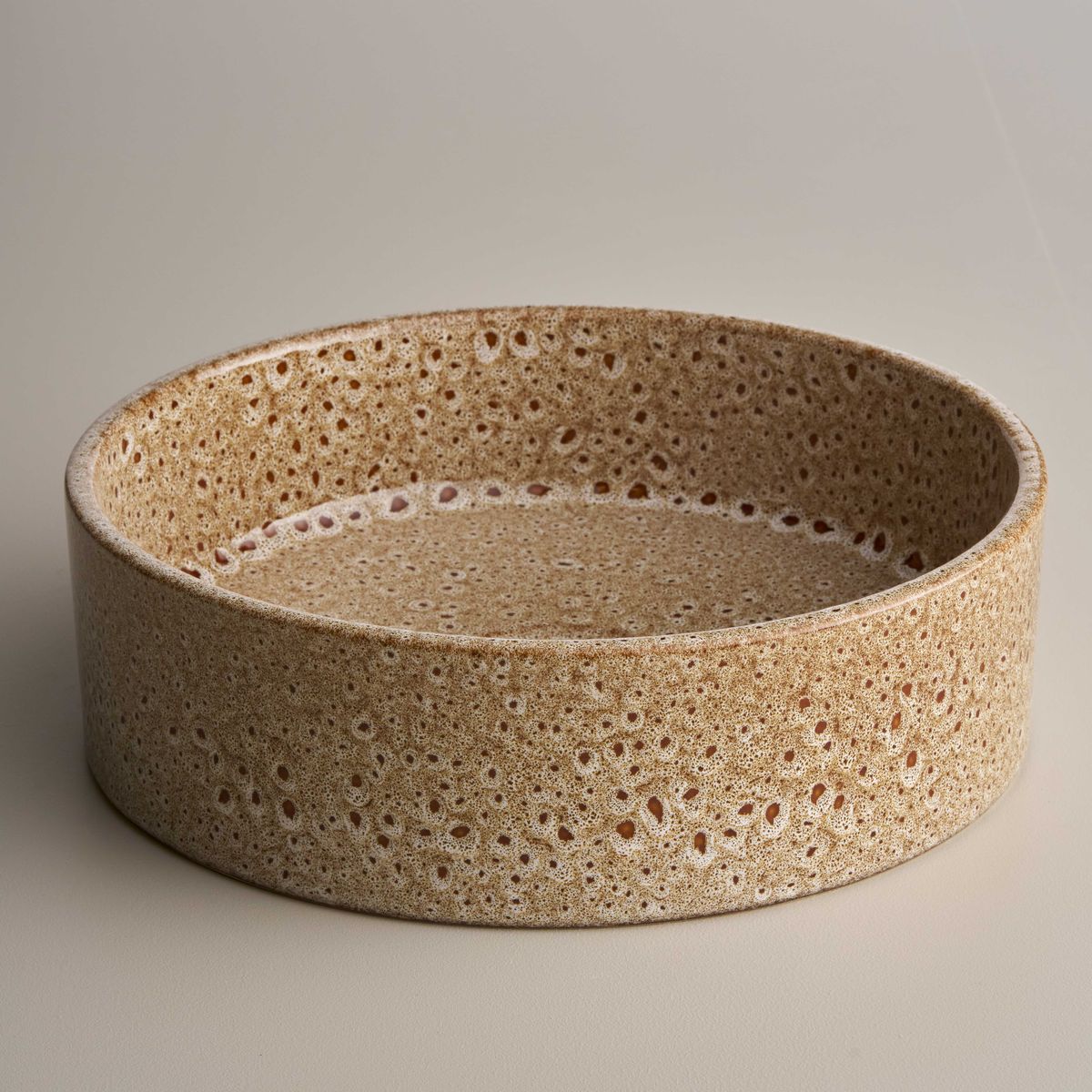 Clay 400 Round Hand Basin - White Ochre