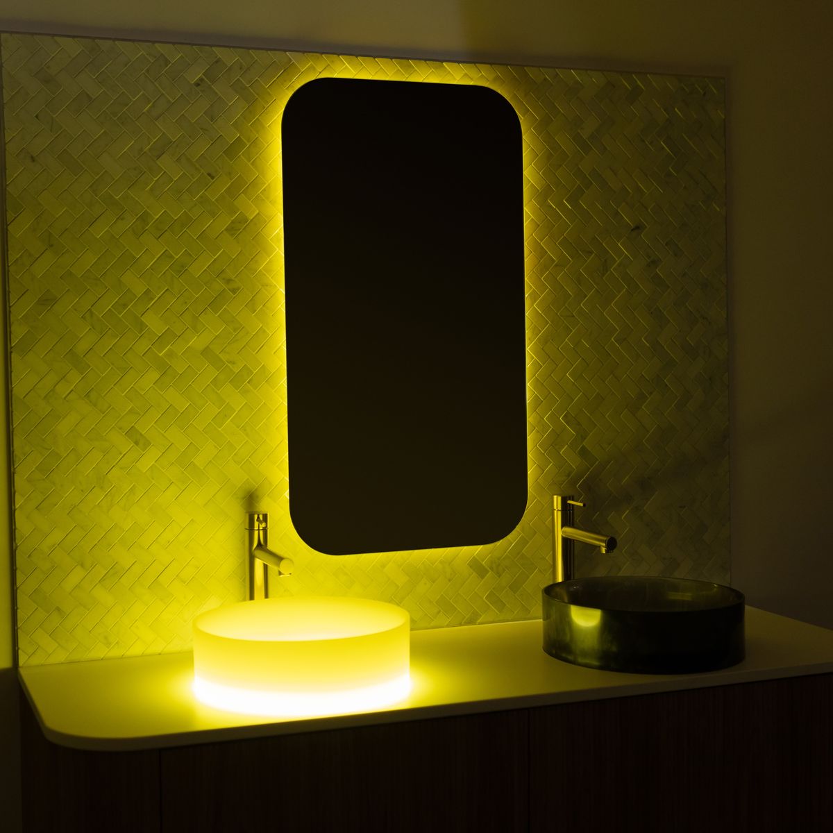 The Basin Lab Rectangular 900mm x 500mm x 6mm Mirror